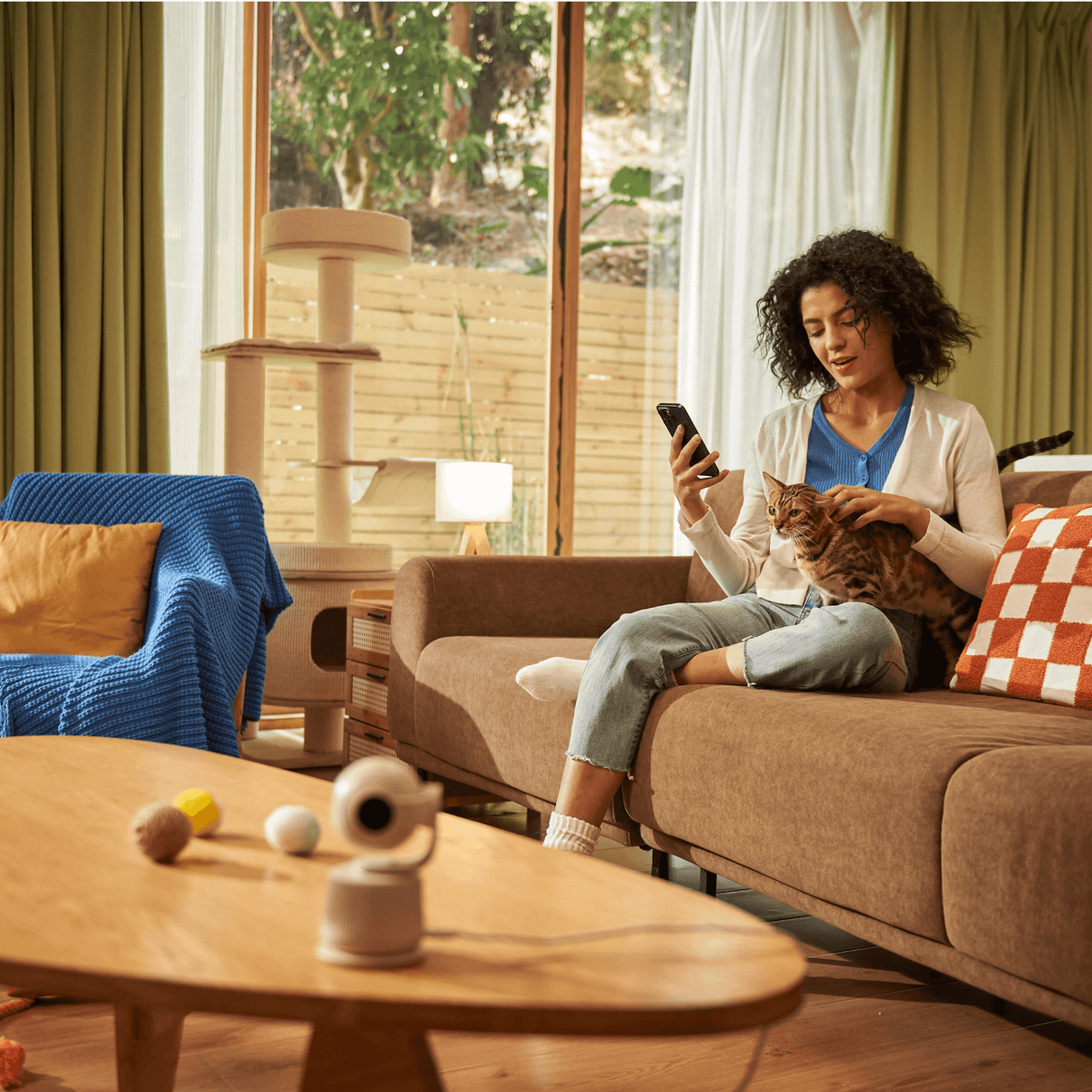 PawTrack Camera - Effortlessly Stay Connected to Your Pet's World